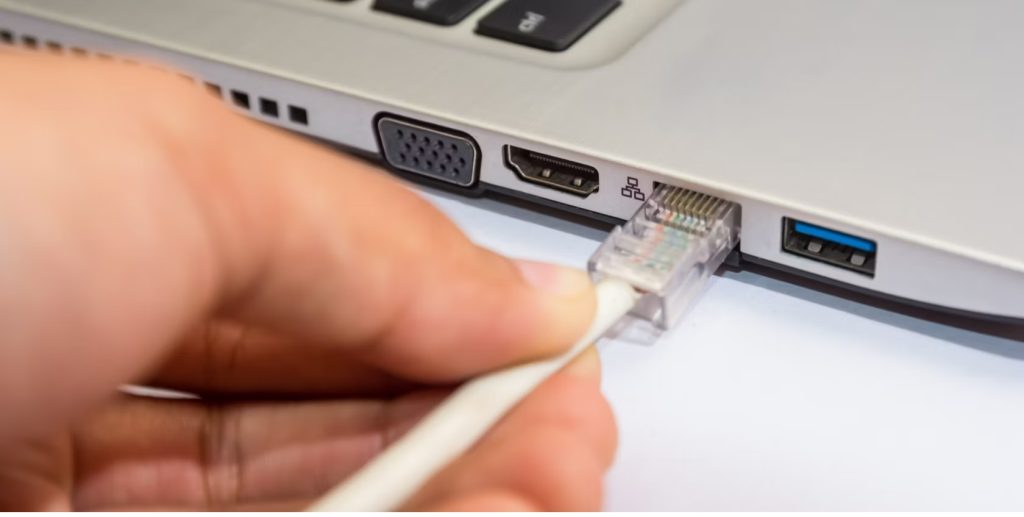 ¿Por qué Cable de Red se Conecta y Desconecta Continuamente?